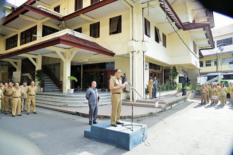 Pemerintah Kota Manado,Pemkot Manado,Royke Roring,Heafrey Sendoh