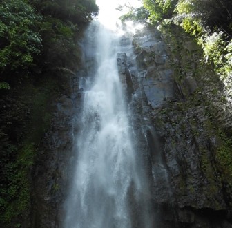 Air Terjun Tunan - Tempat Wisata di Minahasa Utara