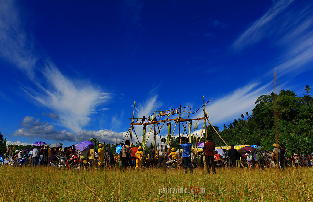 Gallery Foto Festival Teluk Amurang